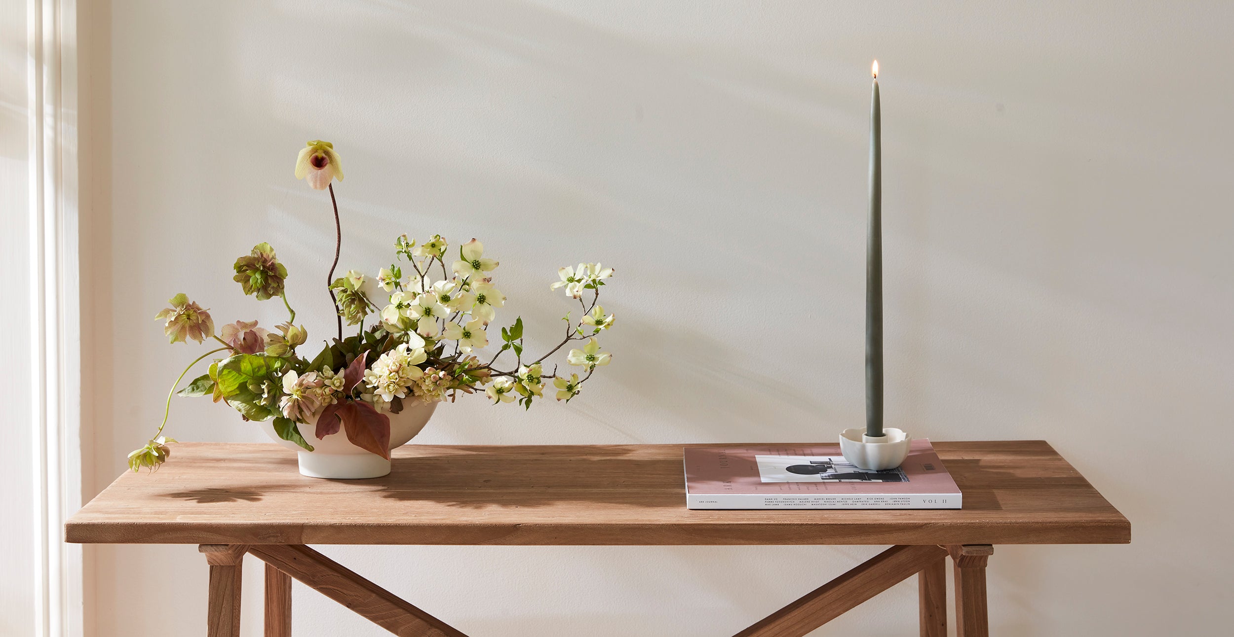 A Complete Guide How To Arrange Flowers In A Vase The Floral Society