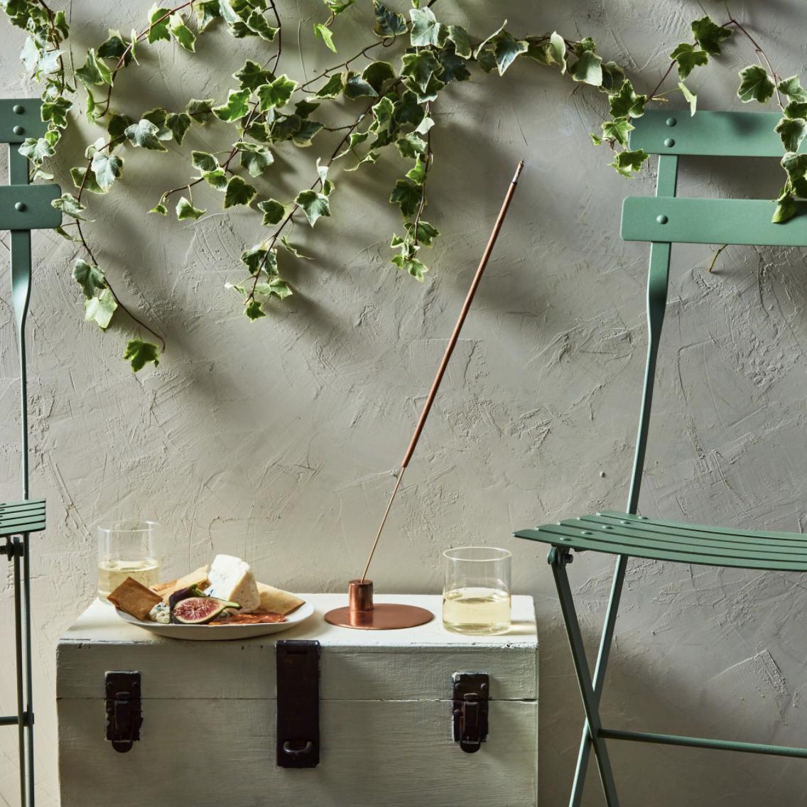 Garden-Party Essential: Outdoor Incense – The Floral Society